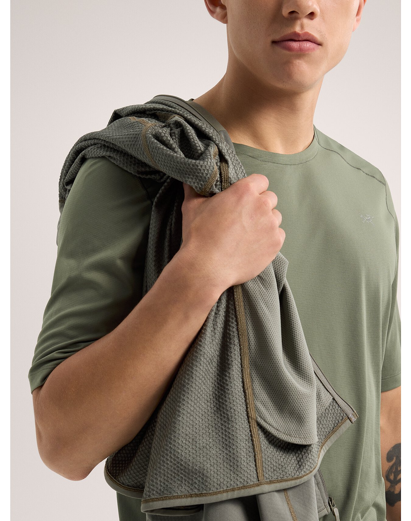 Arc'teryx Delta Hoody Mens Forage - PlatouSport